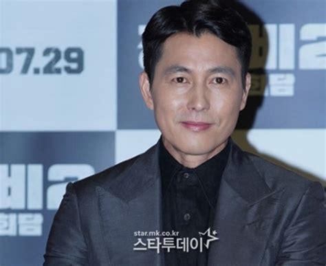 정우성 스킨십 사진 유출 전말 “2달 전 강남 사진관서 주워”