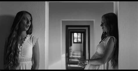 Lucija Selak In Tommy Budin S Pesmijo Kapljice