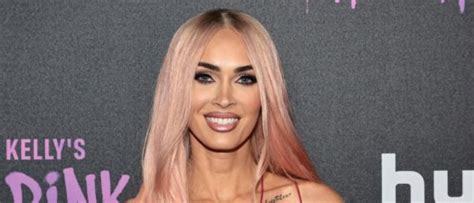 ‘get Me Pregnant Megan Fox Posts Love Note For Machine Gun Kelly