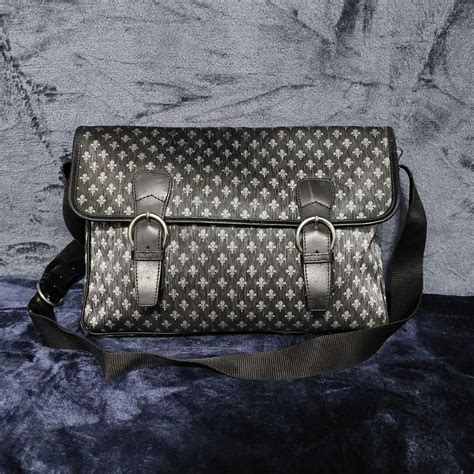 Patrick Cox Messenger Bag Luxury Bags And Wallets On Carousell