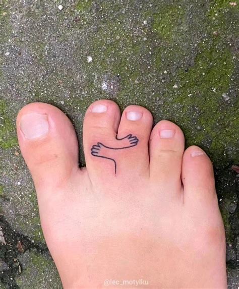 Пин от пользователя Irenedewi Kay на доске Sturen Татуировка с именем ребенка Татуировки ног