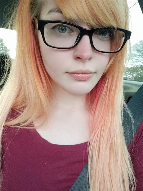 Are Glasses Still Considered Cute Sexy