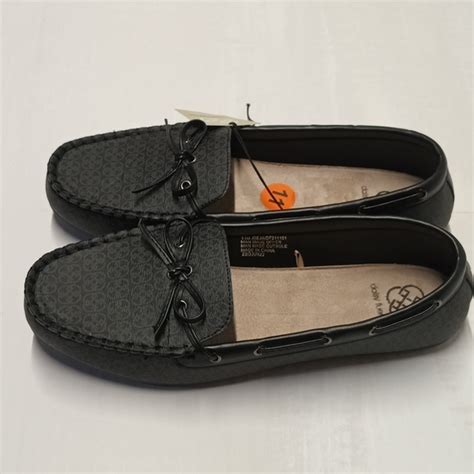 Daisy Fuentes Shoes Daisy Fuentes Flats Daisy Fuentes Printed