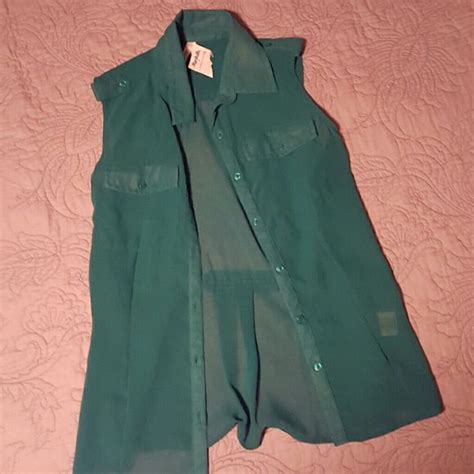 See Thru Top Brand New Emerald Green See Thru Top Sleeveless With Cute