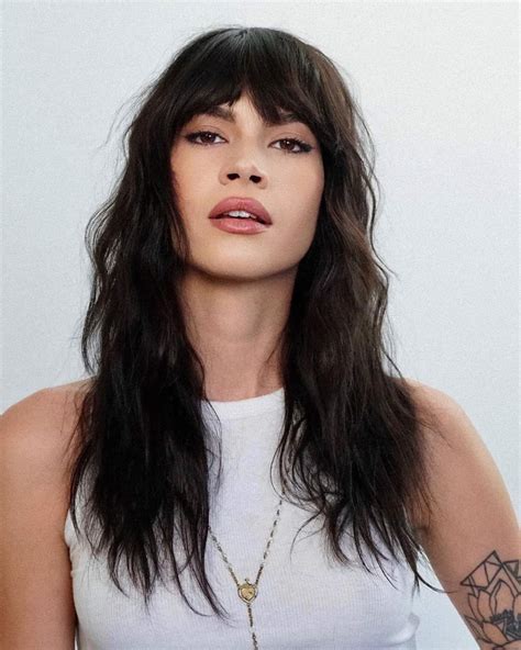 50 Trendiest Long Shag Haircuts For The Ultimate Textured Look