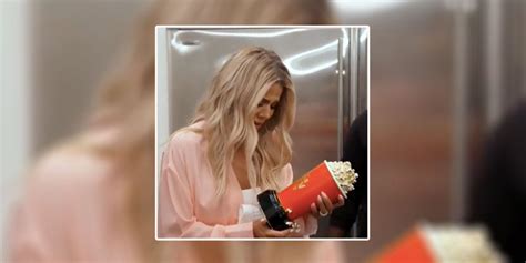 Khloe Kardashian Thanks Kim For Making A Sex Tape During Fake Awards Speech