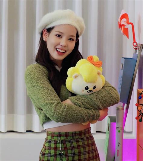 🍋きよぱん🧡レモン🍋 On Twitter あっ、🎈飛んでませんが··· 今日🎈🎂なんです~🧡🤭 あと3日 早く🦁🎂 生まれたかった~~🧡👉️👈️😂 マコちゃんを見習って健康に☘️