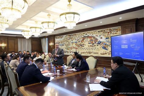 Г Занданшатар Уриа лоозонгоор бус бодлого шийдвэрээр үндэсний үйлдвэрлэлээ дэмжинэ