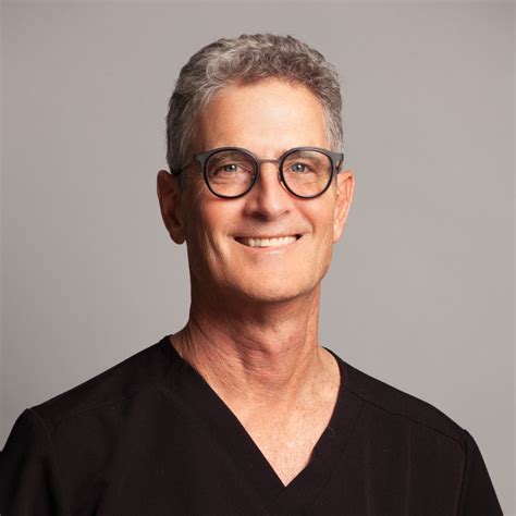 Dr Michael Ashenhurst Mitchell Eye Centre