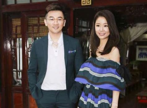 苏有朋和林心如一起游览大明湖，林心如产后恢复快