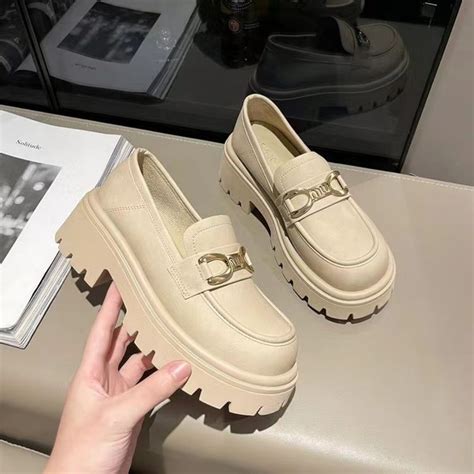 Туфли Miu Miu купить с доставкой по выгодным ценам в интернет магазине Ozon 1461959159