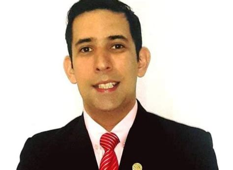 El Prof Dr Efraín Hernán Avalos Cano Flamante Nuevo Decano De La