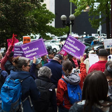 Damaging Data Corporate Due Diligence And Reproductive Rights Business Human Rights