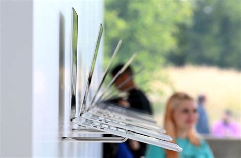 Apple Prepares To Delay The Next Macbook Pro