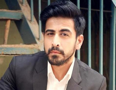 Dishank Arora Actor Height Weight Age Girlfriend Biography And More