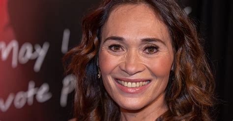 Militaire Ceremonie Bij Uitvaart Bibian Mentel Shownieuws