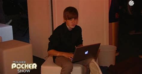 Justin Mit Macbook Screenshots Galerie Mactechnews De