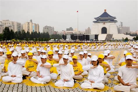 Dimmiter Entchev Dlambow On Linkedin Фалун Дафа известна още и като Фалун Гонг е духовна