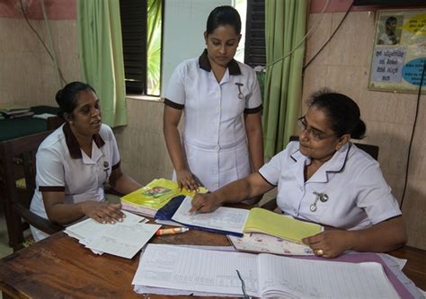 පවුල් සෞඛ්‍ය නිලධාරිනියන් 600කට කොරෝනා