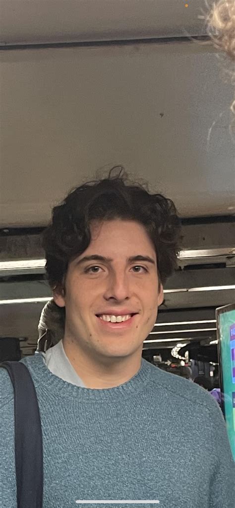 I Have Thick Curly Hair What Style Would Suit Me Best R Malehairadvice