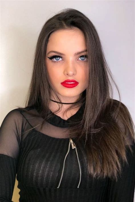 Pin De Max Power Em Milly Giovanna Garotas Atrizes