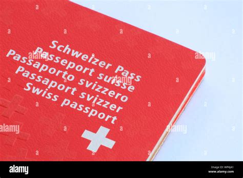 Schweizer Pass Dokument Fotos Und Bildmaterial In Hoher Auflösung Alamy
