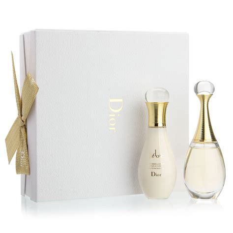 Набор DIOR J`ADORE EAU DE PARFUM купить в интернет-магазине, цена DIOR ...