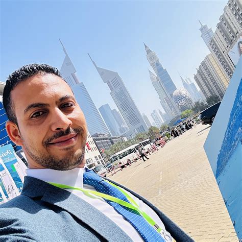 الإعلامي محمد عرفة