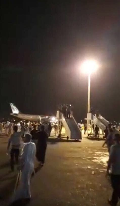 Sickofitradlz Dusty By Karen Bartlett