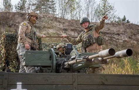 Протягом минулої доби відбулося 69 бойових зіткнень ворог завдав 38 ракетних та авіаційних