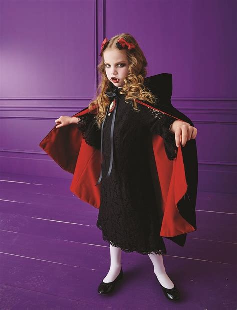 Welcome Joann Shoppers Your Favorite Fabrics Michaels Diy Vampire