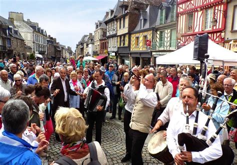 French Lettings Val Rive Plan Your Stay For Local Festivals