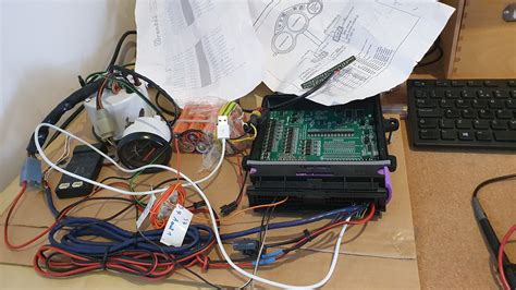 Driving Analogue Temperature Gauge And Tacho From 90s Suzuki Using Ipdm56 Device Hacking