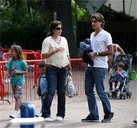 Federer And Gwen Roger Federer Photo 17674512 Fanpop
