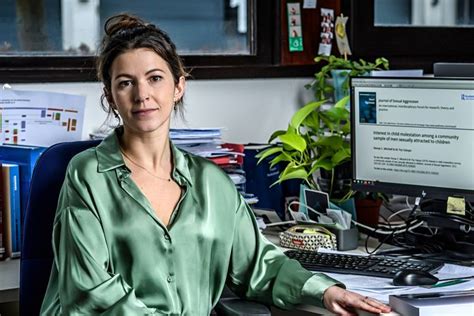 Interview Waarom Criminologe Minne De Boeck Tegen Pedojagen Is “ook De Politie Is Absoluut