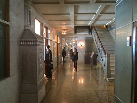 The Magic Of Working In The Monadnock Building Chicago Detours