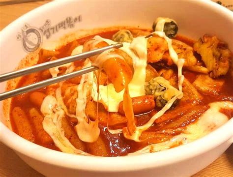 지점마다 떡볶이 양과 맛 달랐다···떡볶이 양으로 장난질한 동대문 엽기떡볶이 사장들 네이버 포스트