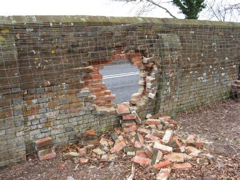 Major Qualcomm Chip Security Flaws Expose 900m Android Users Ars Technica