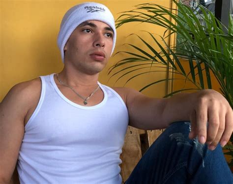 Modelo Webcam David Cute Chat And Show De Sexo En Vivo Gratis Stripchat