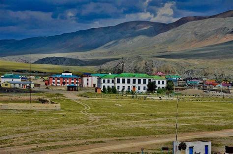 Говь Алтай аймгийн Тонхил сум