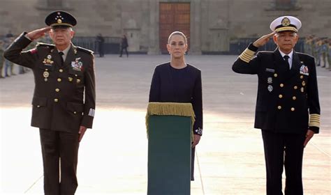 Sheinbaum Iza Bandera En Conmemoración A Víctimas De Los Sismos De 1985