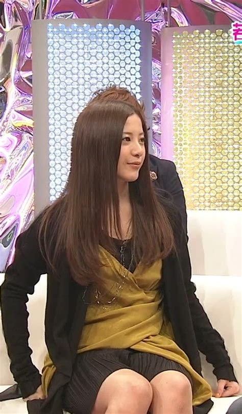 ボードMVAC 吉高由里子 Yuriko Yoshitakaのピン 女性 スタイル ファッション レディース