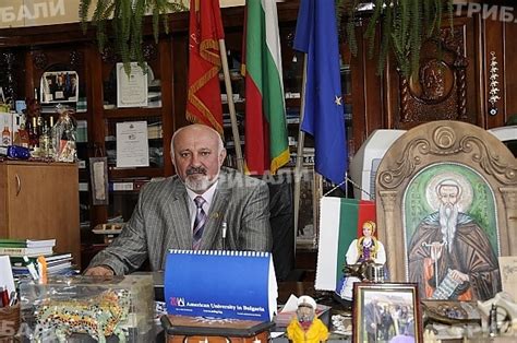 Поздрав от Виктор Кръстев