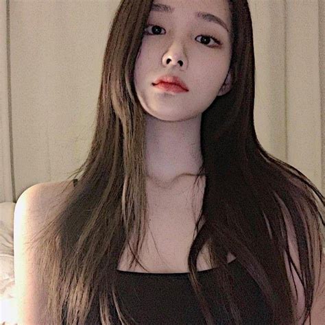 Pin Di 빠른 저장 Di 2024 Gadis Ulzzang Wajah Wanita