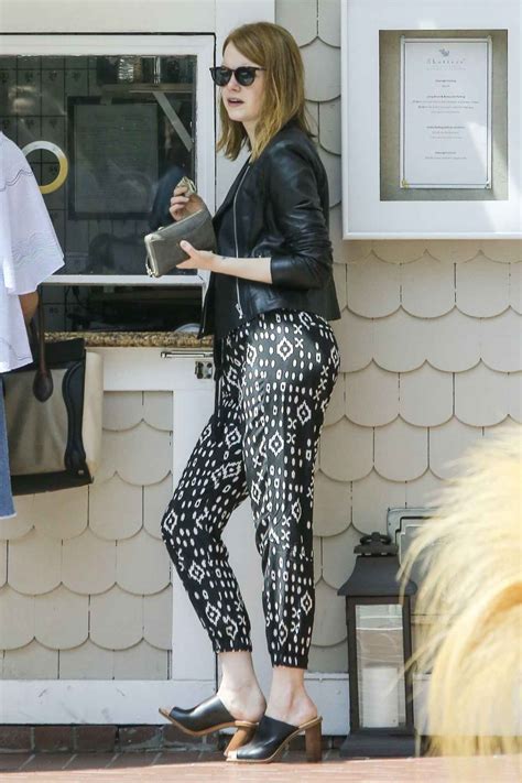 Emma Stone Casual Style Out In Santa Monica July 2015