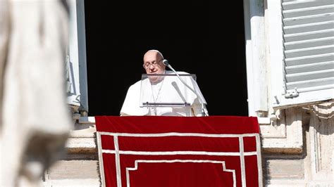 ር ሊ ጳ ፍራንችስኮስ ከእንግዲህ በጦር መሣሪያ ሰዎችን በቅኝ ግዛት መገዛት አይቻልም አሉ የቫቲካን ዜና