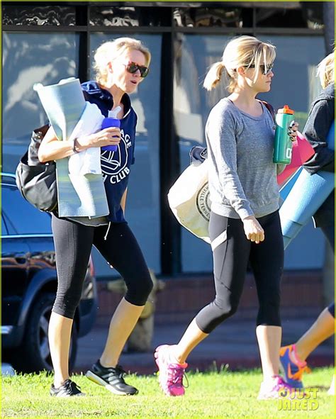 Reese Witherspoon And Naomi Watts Yoga Workout Buddies Photo 3032149
