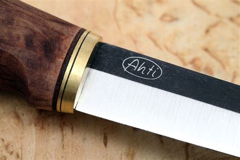 Ahti Vaara Finnish Puukko Knife 9608 Salvos