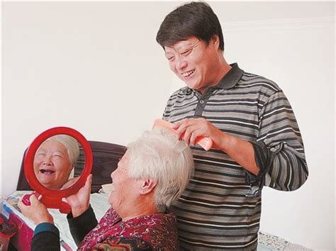 大安法师：如何激发一个人的孝心国学网 国学经典 国学大师 国学常识 中国传统文化网