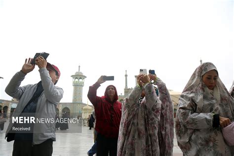 گردشگران ویتنامی در حرم حضرت معصومه س حضور یافتند خبرگزاری مهر